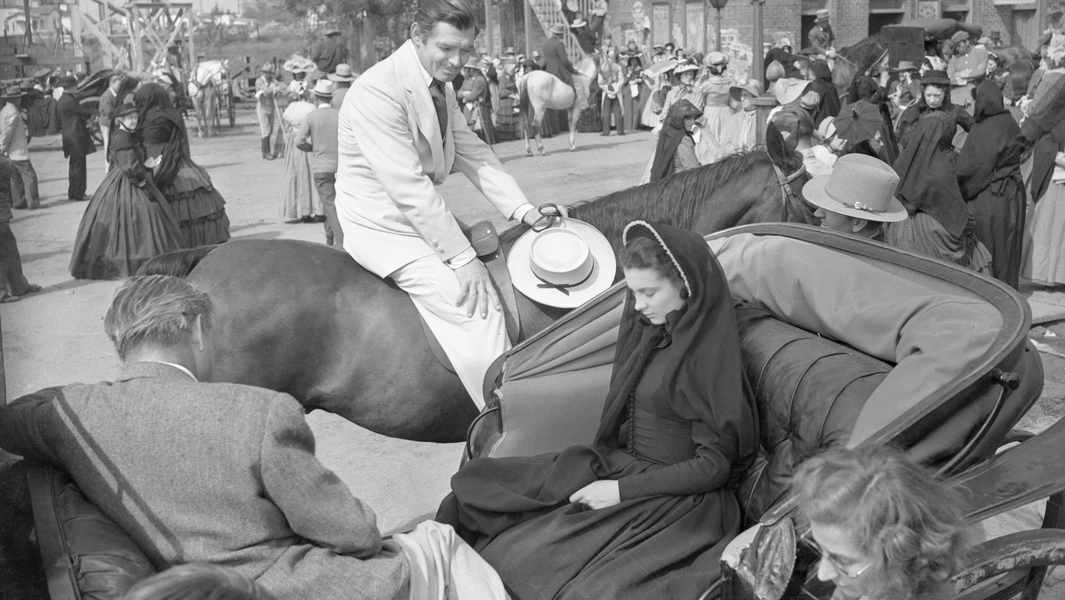 6 unscripted and candid moments from movie sets