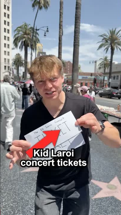Surprising fans w/ concert tickets🥲