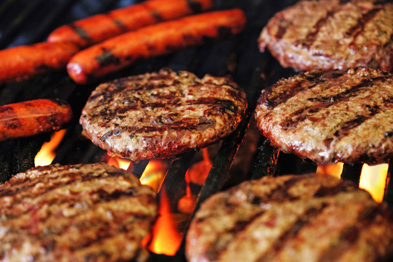 The best mustard for burgers and hot dogs, according to 3 cookout experts