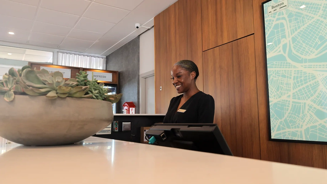 19 guest habits hotel staff notice and remember