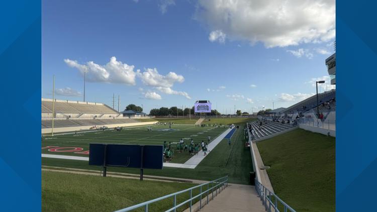 Andrew Billings returns to Waco for fourth annual youth football camp
