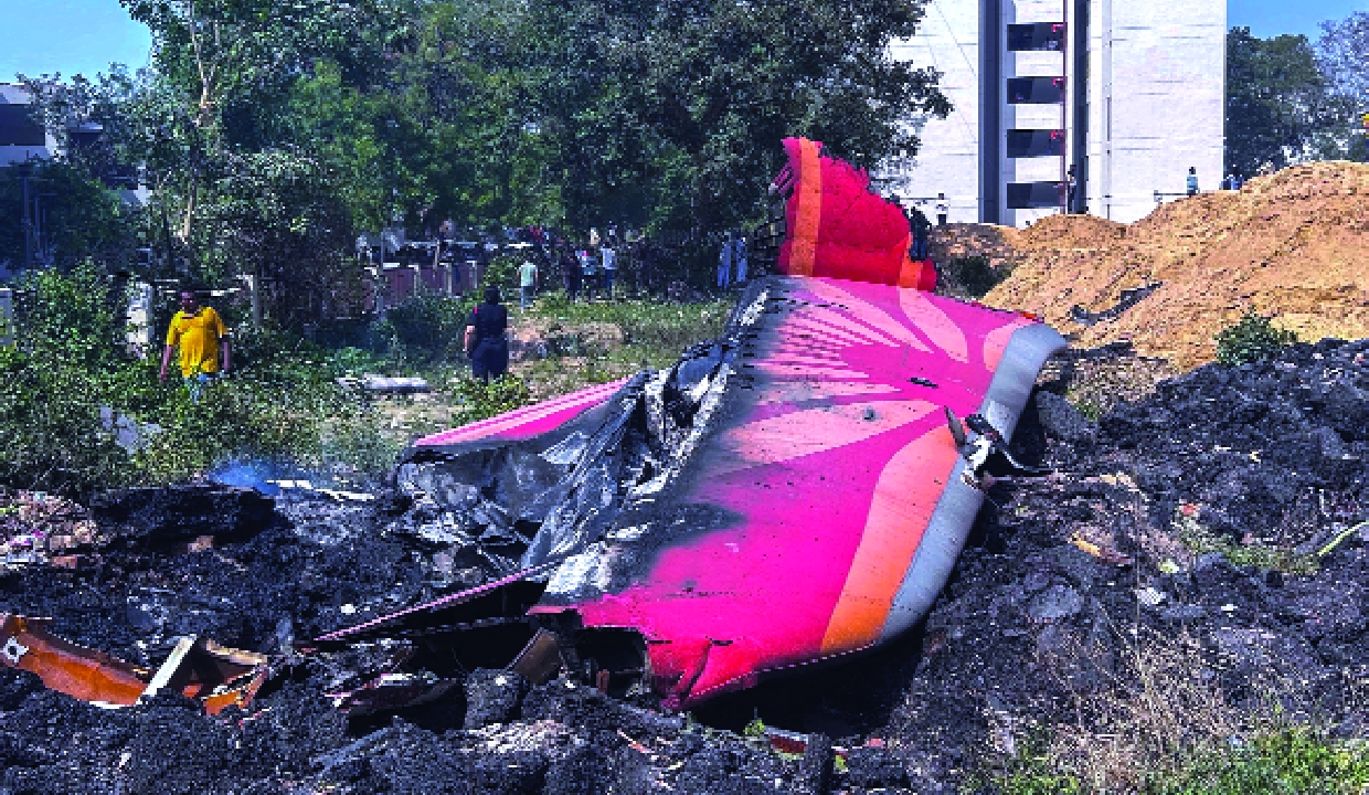Pilots' body renews demand for judicial probe into AI-171 crash ...