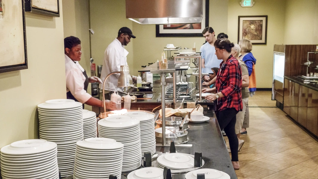 16 buffet etiquette rules for a safe, courteous experience
