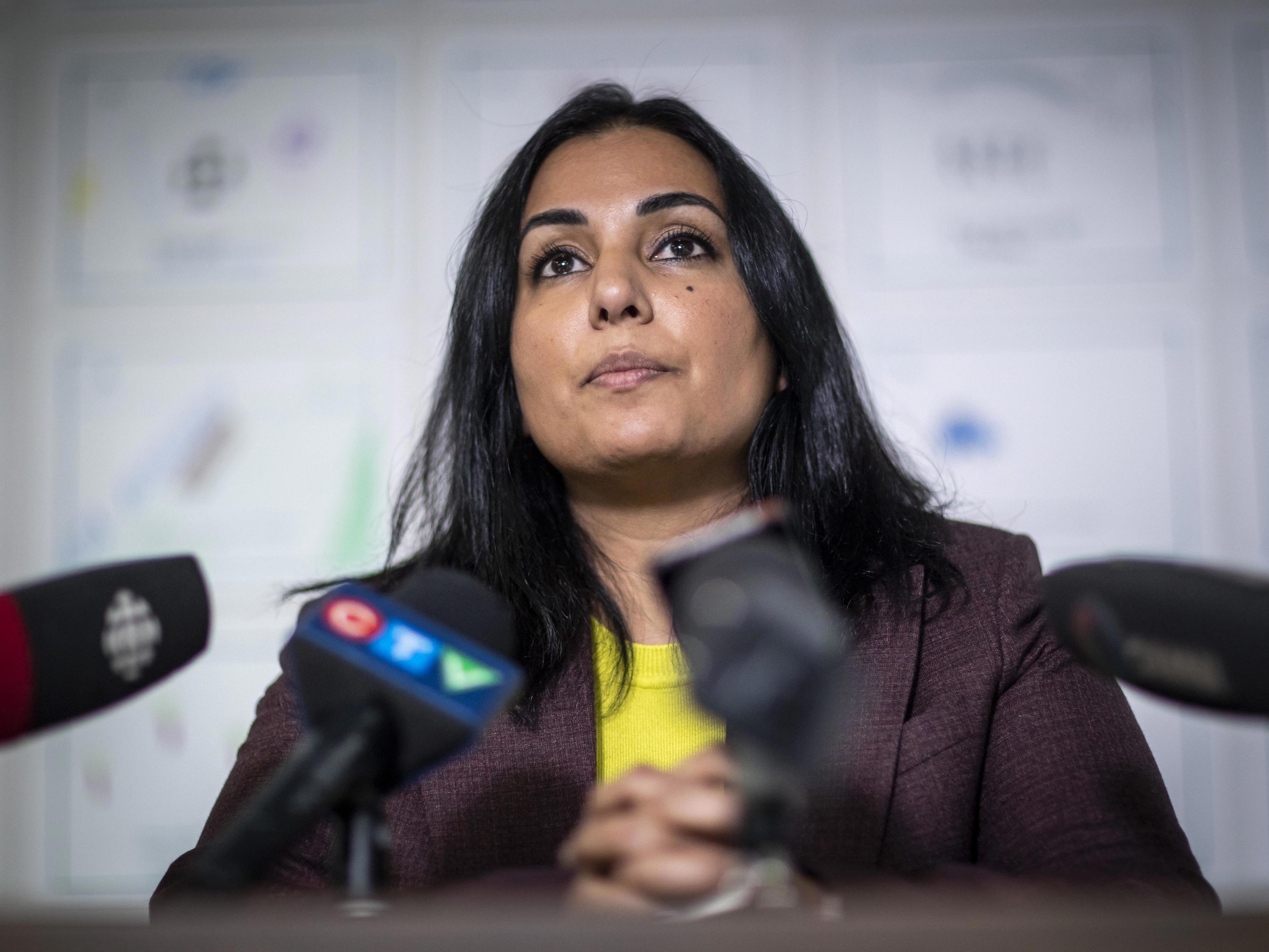 Accès aux médias sociaux : la C.-B veut l’adoption rapide du projet de ...