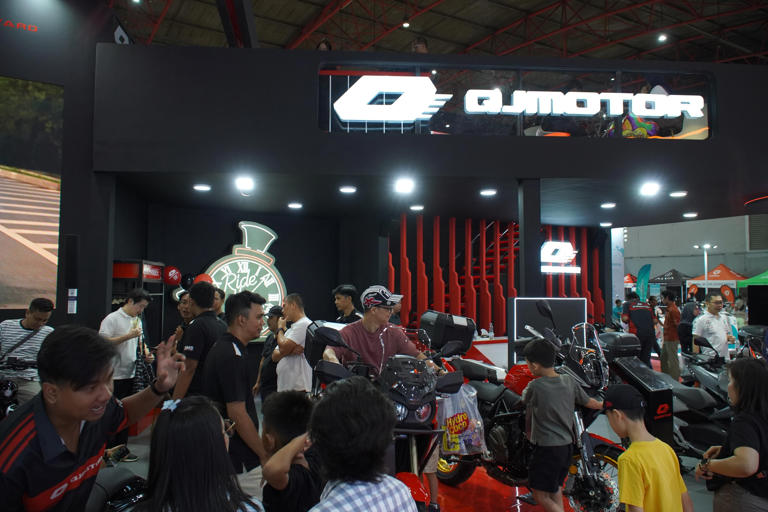 Beli motor QJMotor di PRJ 2026, hadiahnya jalan-jalan ke Cina