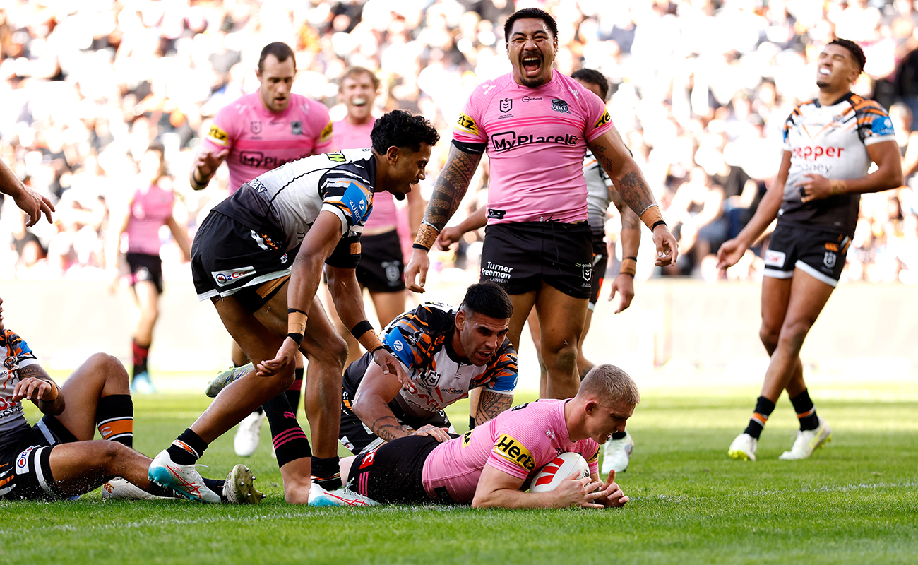 Bulldogs' massive mistake laid bare after Phil Gould and Canterbury ...