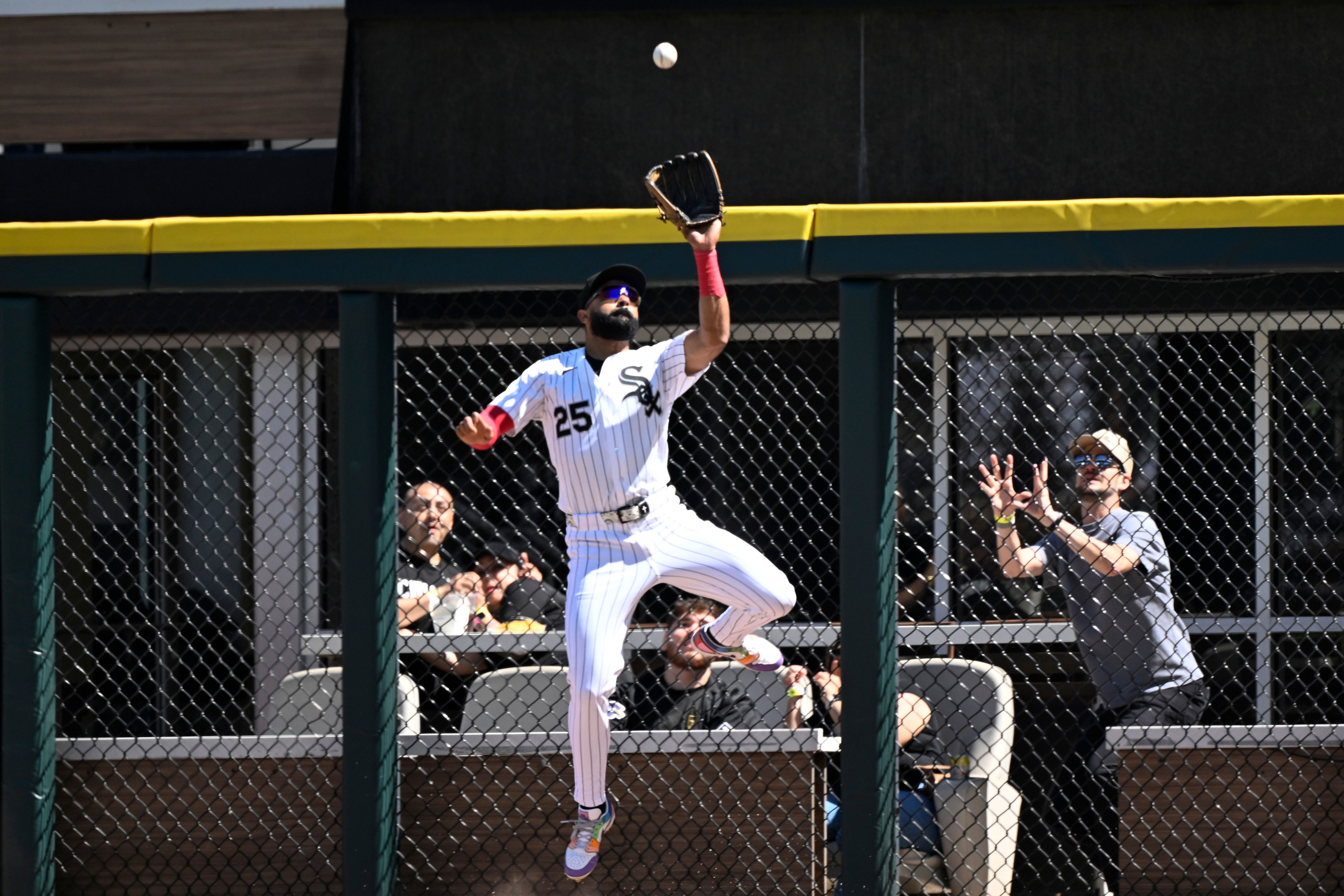 Chicago White Sox trade veteran outfielder Derek Hill to the ...