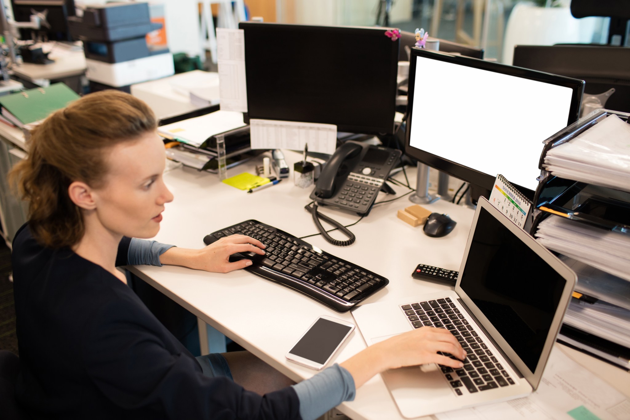 Woman Begins Work Early at 7:30am—Then Has Shock Realisation