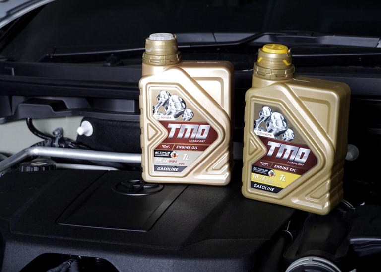Spesifikasi oli mesin Toyota Veloz hybrid, ini pilihan tepatnya