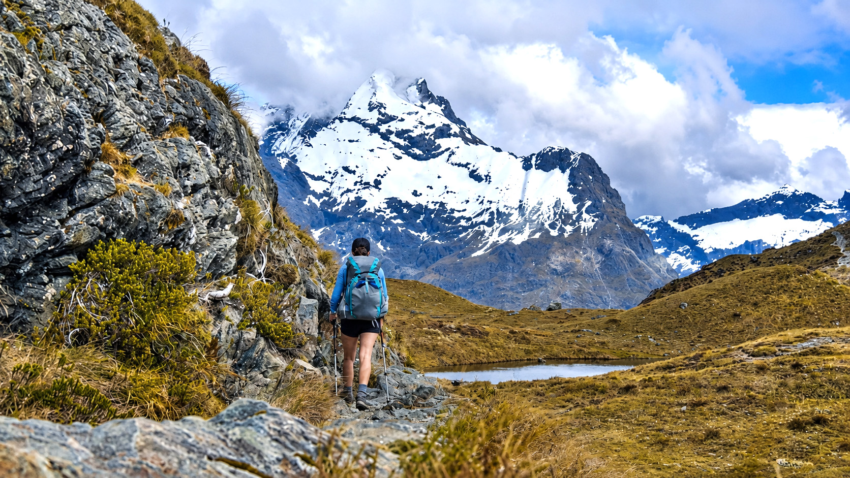 New Zealand’s Routeburn Track crossing vast alpine valleys