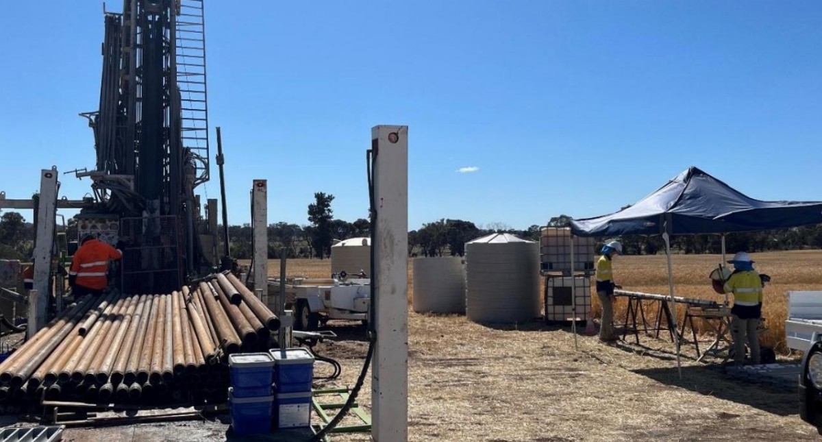 LinQ hits thick intersections of gold, copper at Dam deposit
