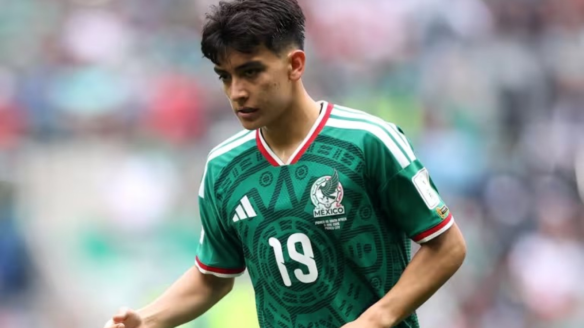 Who Is Gilberto Mora? Mexicorsquo;s 17-Year-Old Wonderkid Makes FIFA ...