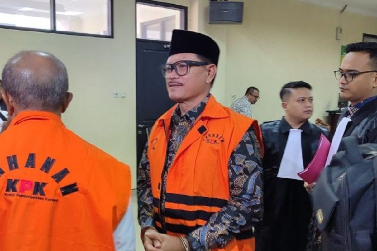 Maidi didakwa terima gratifikasi Rp9 miliar dan pemerasan proyek TPA ...