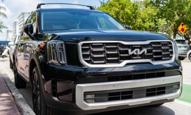 Kia recalls more than 6,000 Tellurides after finding driver seat belts ...