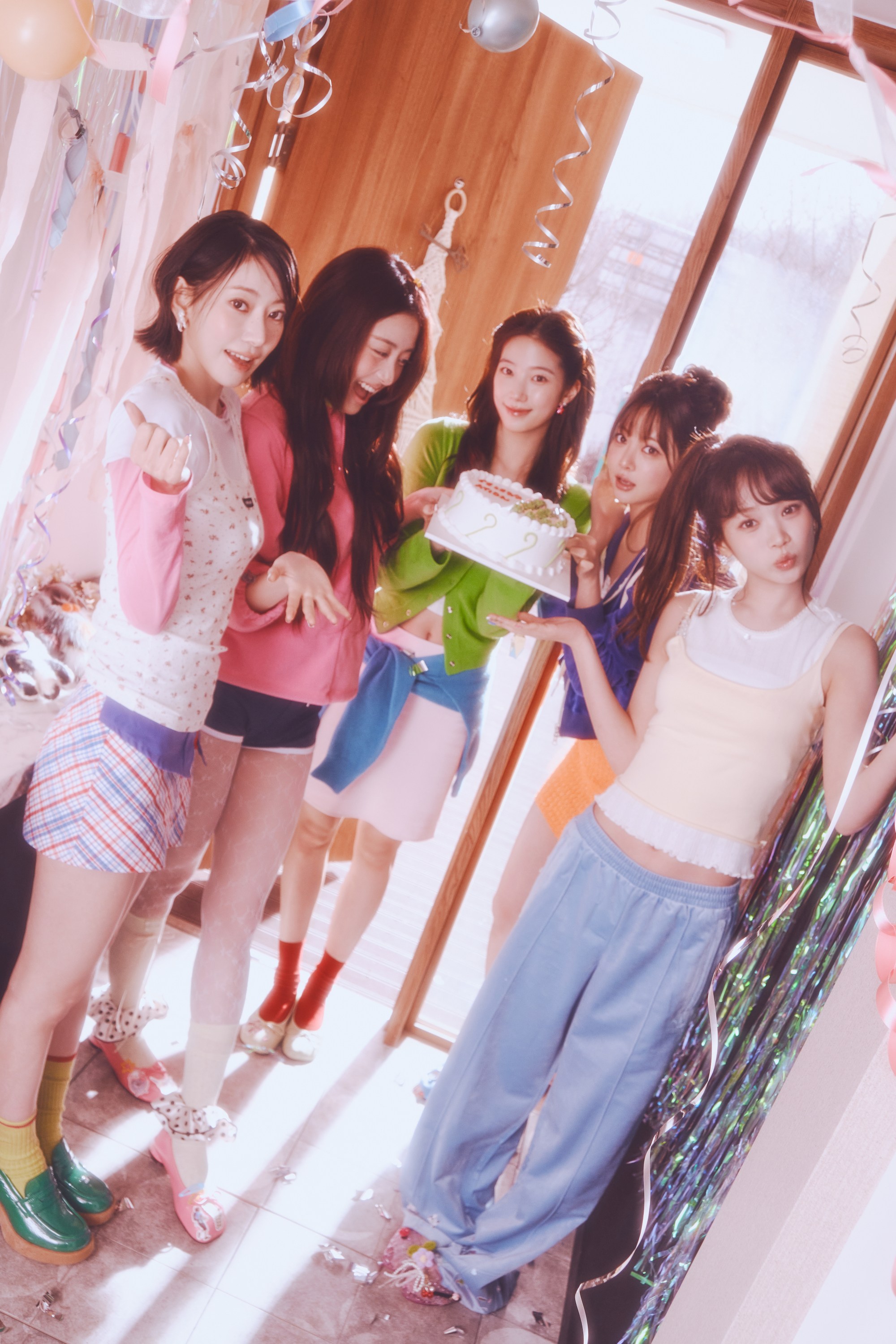 K-pop group Le Sserafim redefines themselves on album Pureflow Pt. 1