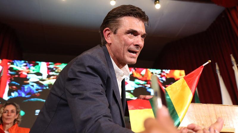« Nous sommes tous réunis autour d’une revendication : le départ de ...