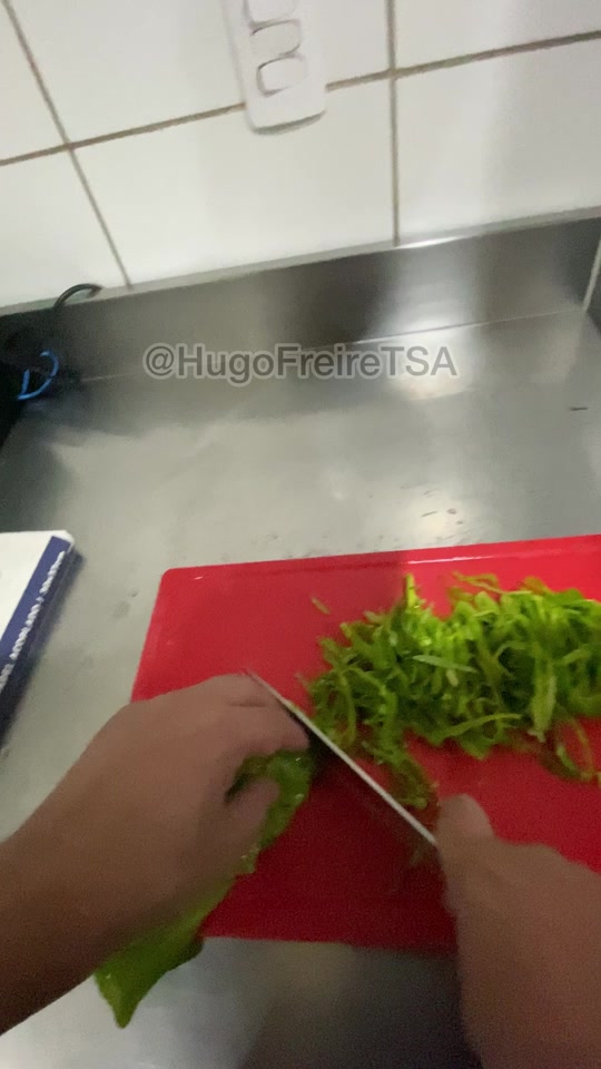 Couve crispy clássica para acompanhar hambúrguer