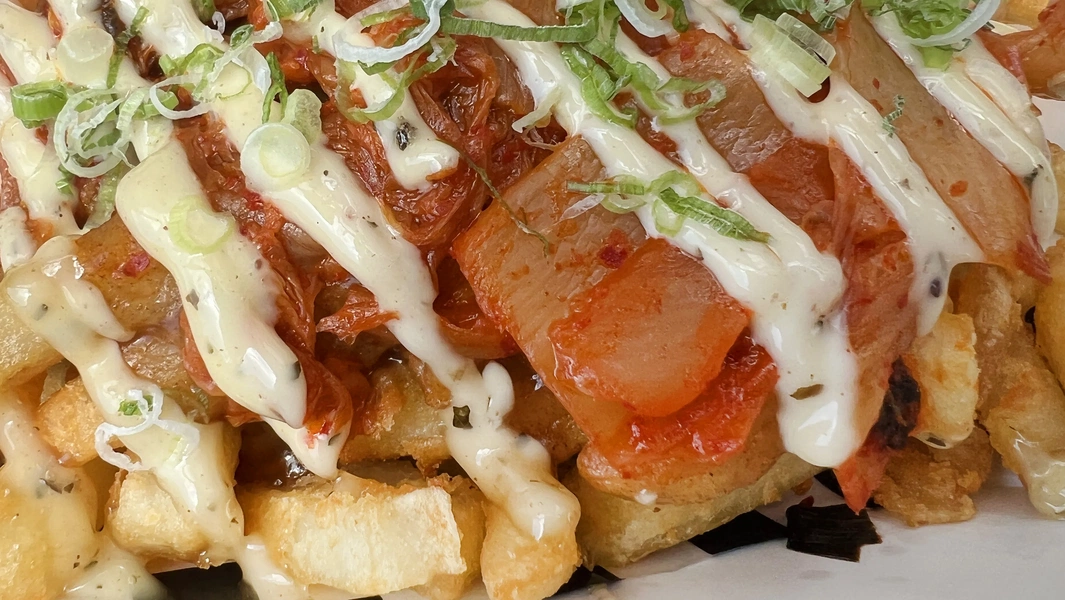 8 unusual food combinations people love