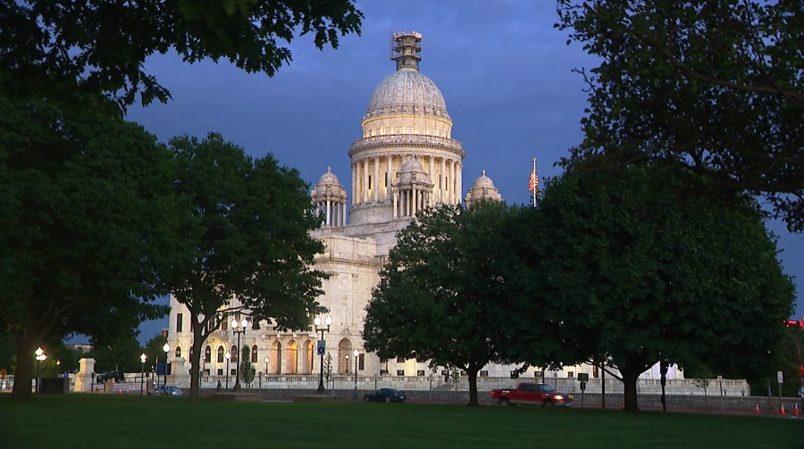 RI lawmakers aiming to finish for the year Thursday night