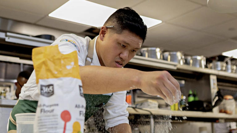Tom Colicchio had a four-word response after Laurence got honest about ...