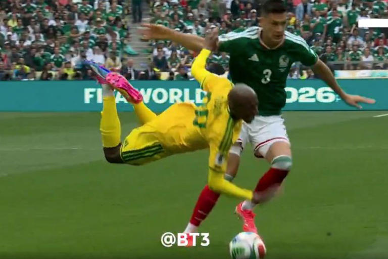 Three players sent off during Mexico and South Africa's chaotic World ...