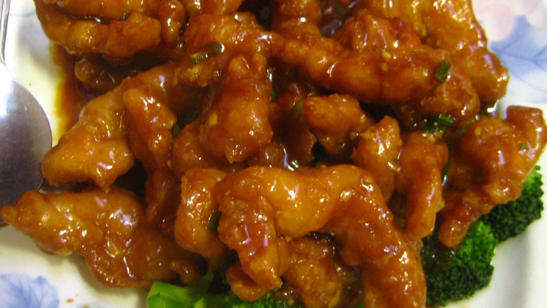 20 Chinese dishes Americans love that have clearly been westernized