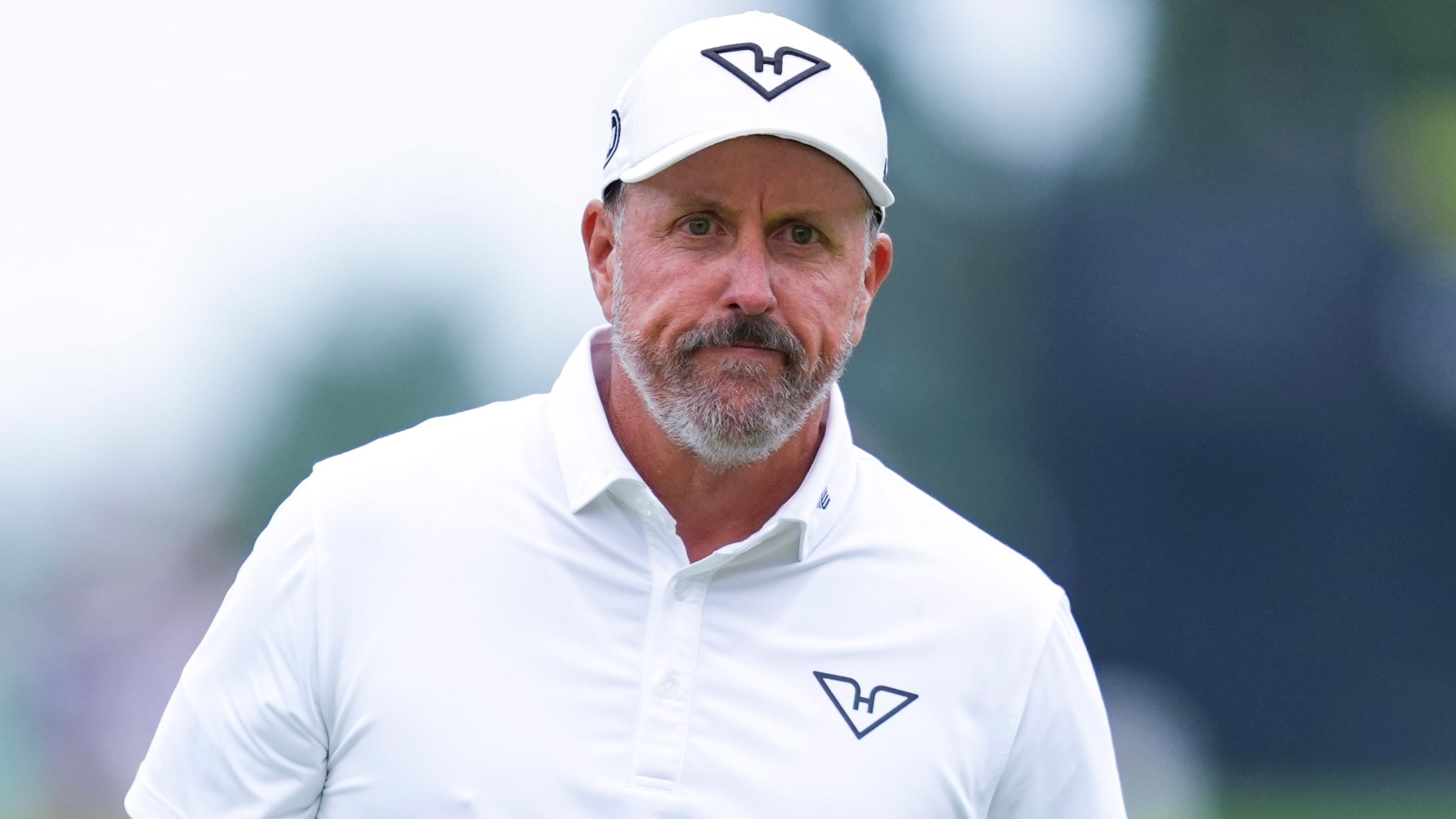 Phil Mickelson banned from hometown club after employee groping accusation