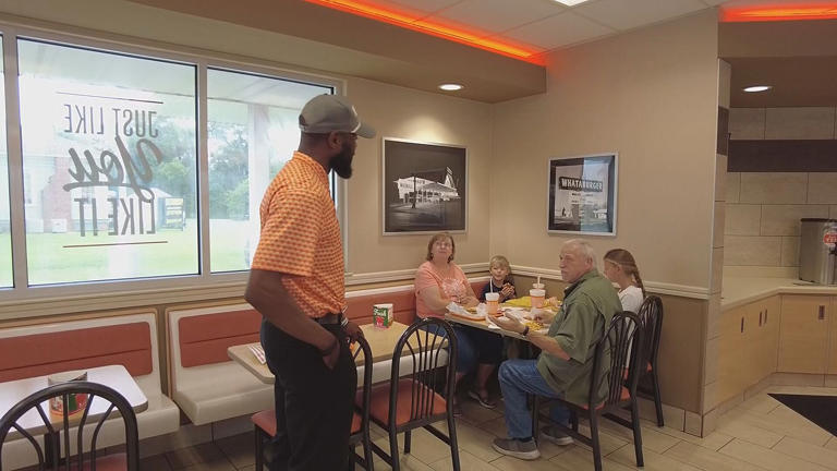 DeRidder Whataburger employee spreads kindness, one smile at a time