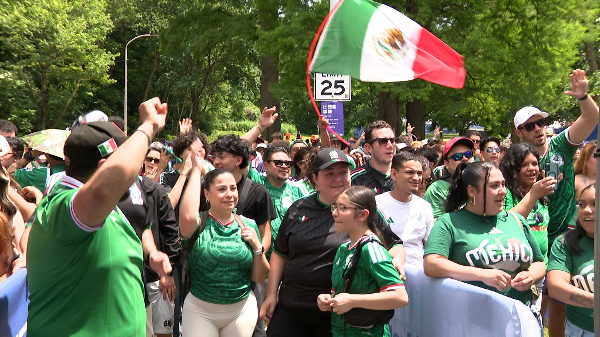 'It's just awesome' | Philadelphia FIFA Fan Festival draws fans from ...