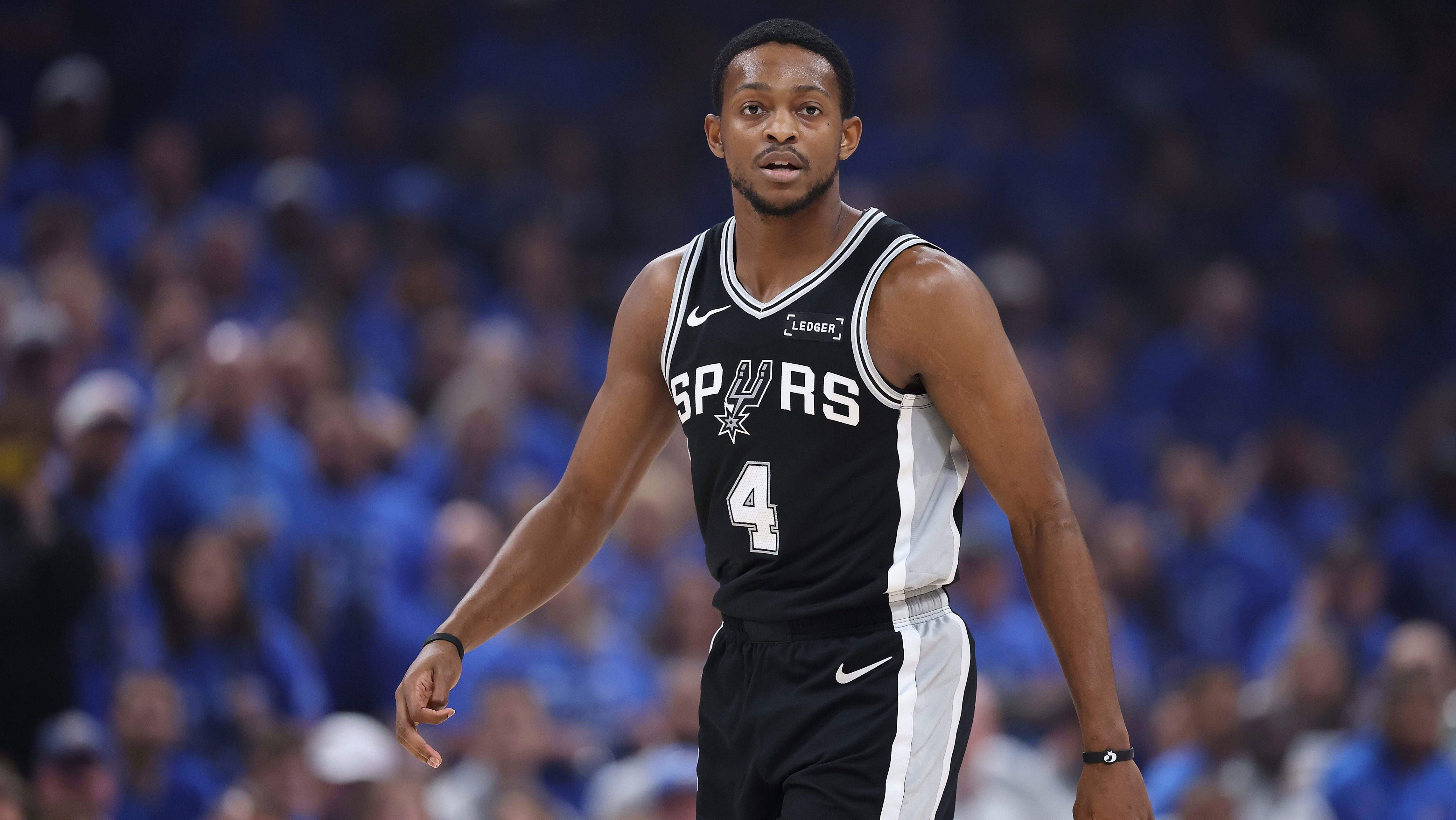 Spurs’ De’Aaron Fox hit with ‘worst contract’ label after game 4 mishap
