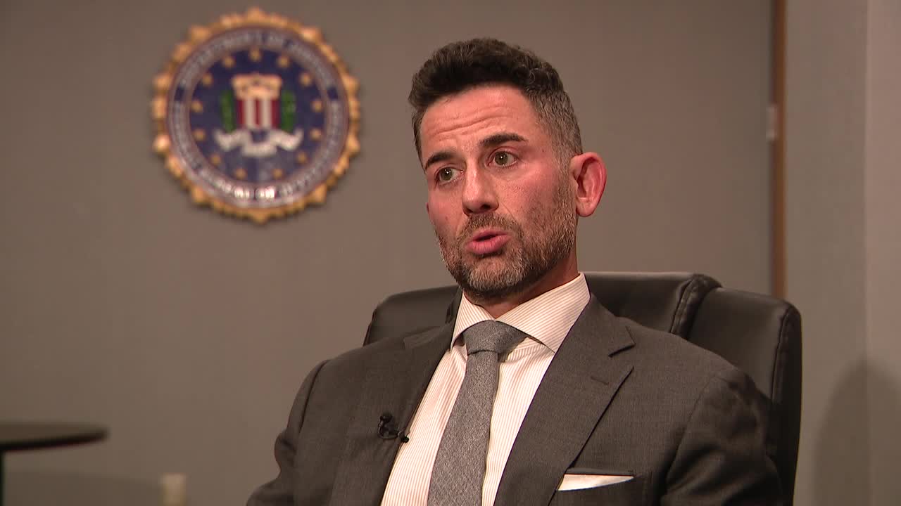 FBI labels Texas extremist group as national security threat, seeks ...