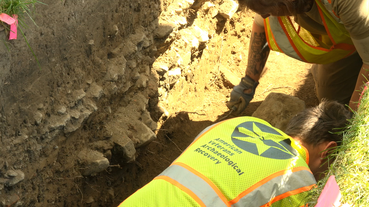 Archaeologists uncovering history at Bunker Hill