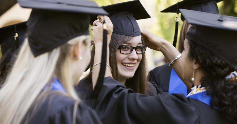 These 16 college majors lead to the biggest paychecks within 5 years