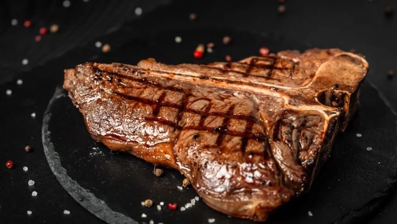 7 steak dinners at chain restaurants chefs are raving about