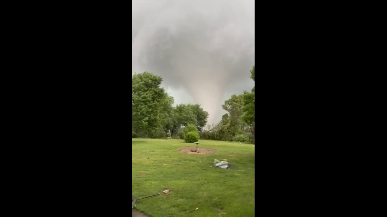 Massive tornado spotted in LaSalle County