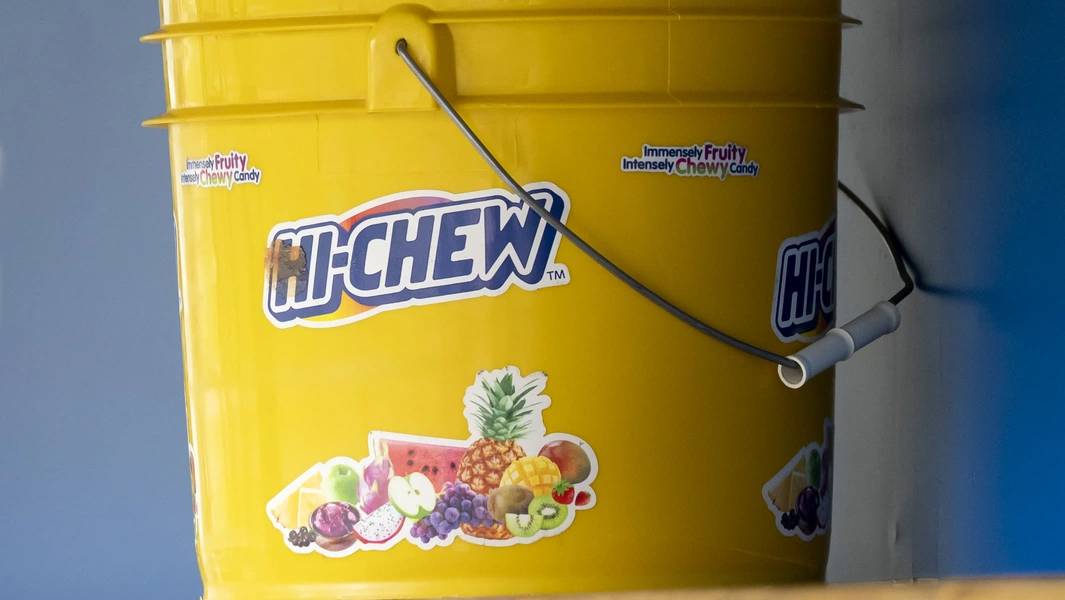 7 nostalgic candies that defined childhood treats