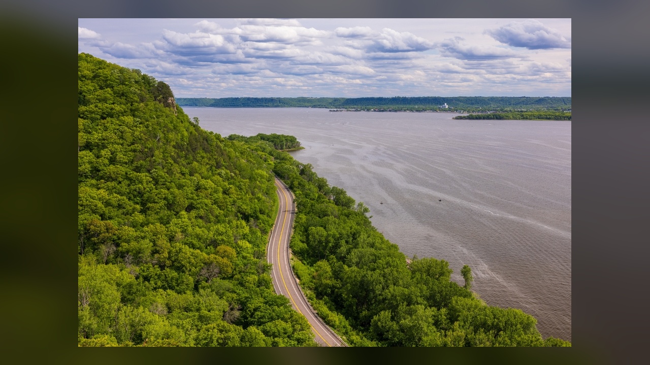 The Great River Road is not one highway, it’s 2,340 miles of real ...