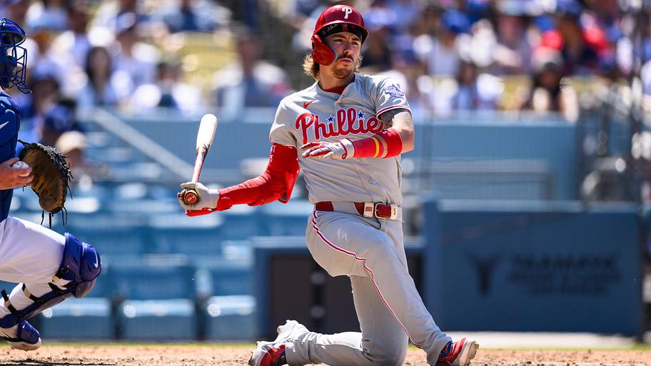 Bryson Stott providing Phillies with value despite inconsistent bat