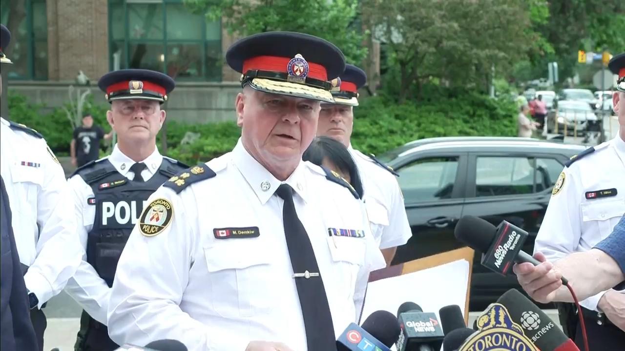 Police officer in Toronto killed in shooting linked to investigation of ...