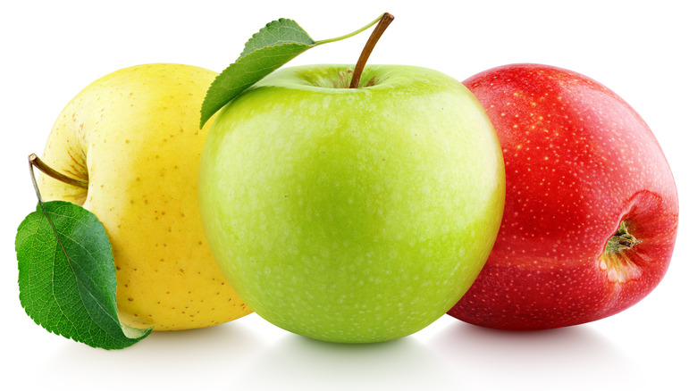 What really happens to your body when you eat an apple every day