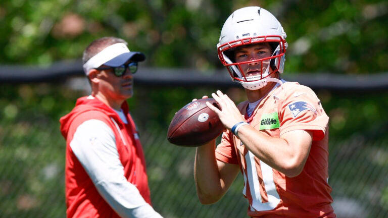 Patriots practice ends early after Drake Maye collision, and other ...