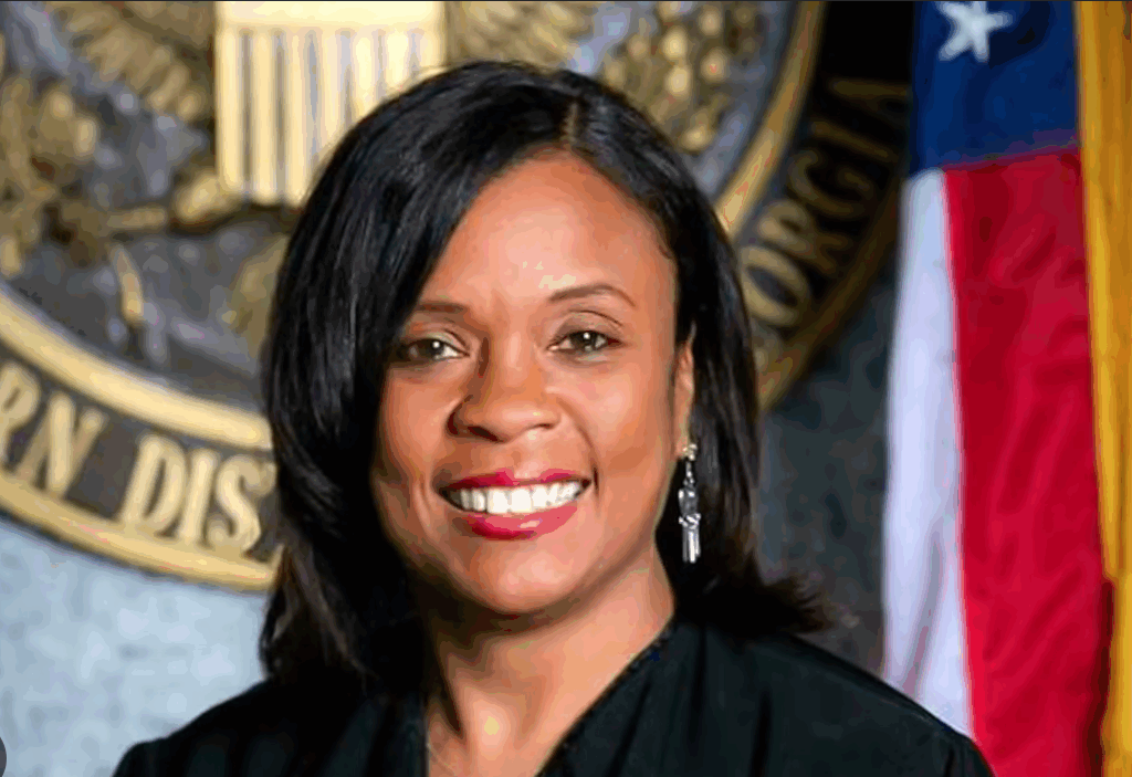 NYT talked to the clerks of federal judge who was having sex in the ...