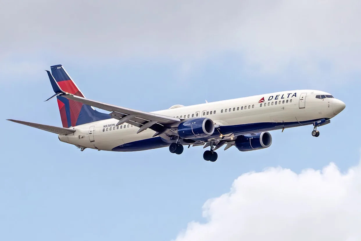 Mid-flight chaos forces Shanghai-bound jet to Seattle