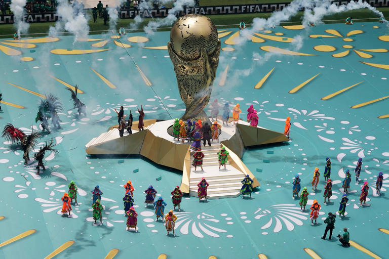 Shakira, Andrea Bocelli and Salma Hayek kick-start the World Cup at ...