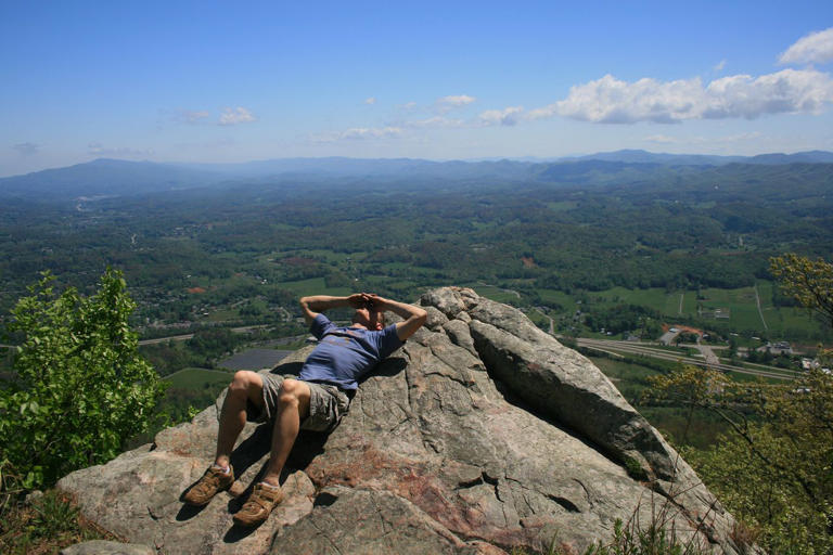 9 retirement cities where hikers can make the trail part of everyday life