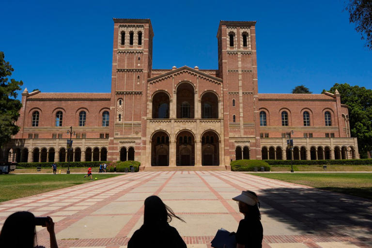 Professors at top California college forced to radically alter ...