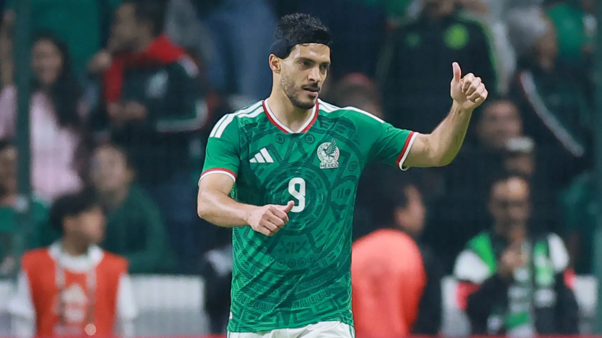 Mexico's Raul Jimenez wears protective headband at World Cup following ...