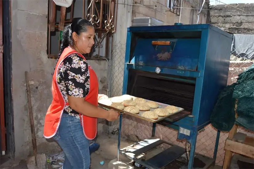 Llegó de la sierra con una receta familiar y hoy su pan conquista La ...