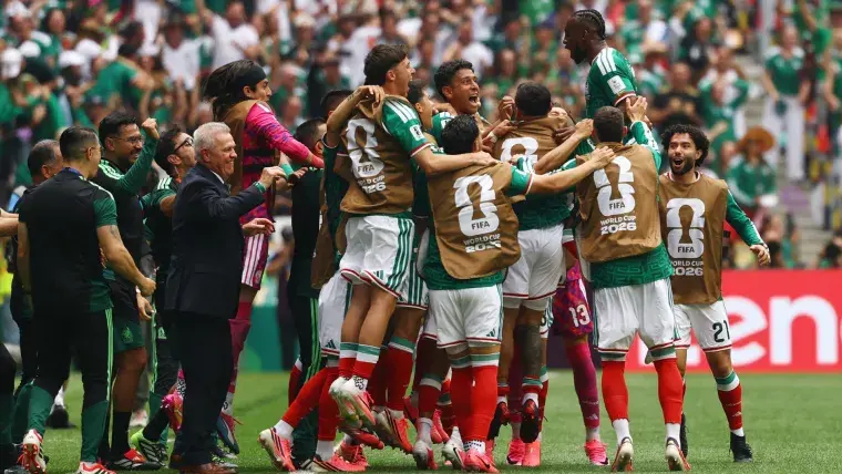 Mexico breaks historic World Cup opening-match drought with win over ...