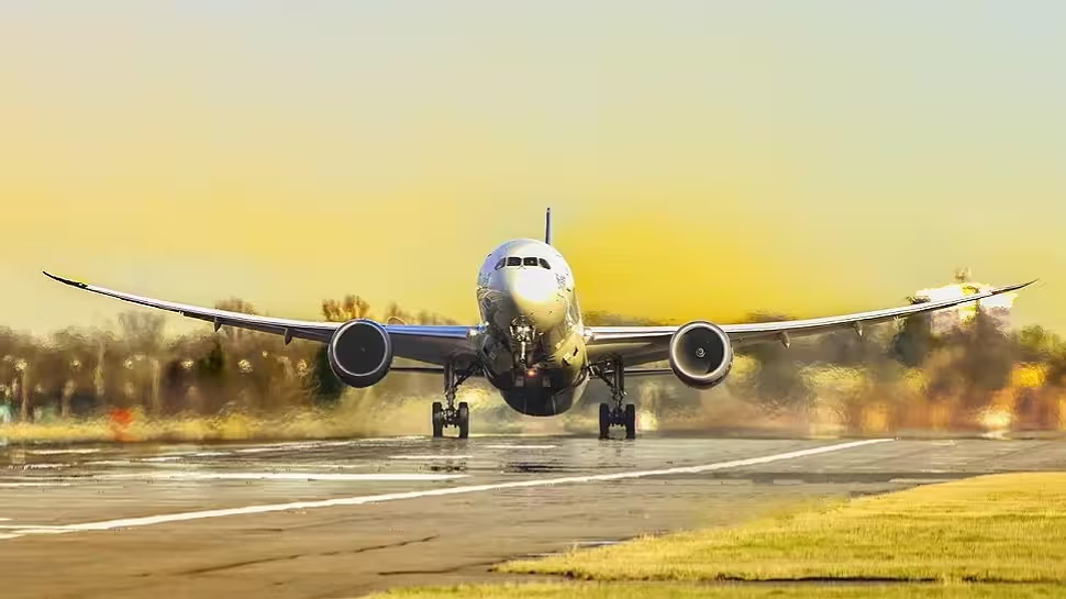 Unlocking the mystery of how airplane wheels land